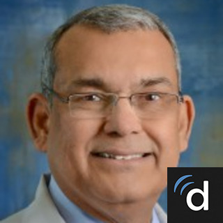 Doctors at John H. Stroger Jr. Hospital of Cook County in Chicago, IL ...