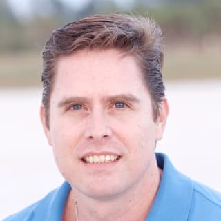 Steven Reyes – Saint Petersburg, FL | Internal Medicine