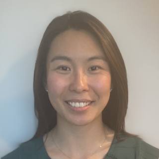 Dr. Eileen Yu, MD – Cleveland, OH | Internal Medicine
