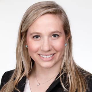 Dr. Amanda Chow, MD – Newark, NJ | Resident Physician