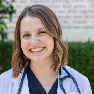 Madeline Gregory – Santa Ana, CA | Physician Assistant