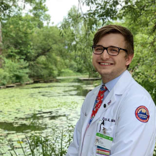 Dr. Eric Kalis, MD – Chicago, IL | Resident Physician