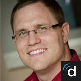 Doctors at John H. Stroger Jr. Hospital of Cook County in Chicago, IL ...