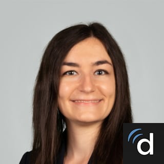 Dr. Linzi Hobbs, MD | Milwaukee, WI | Resident Physician | US News Doctors