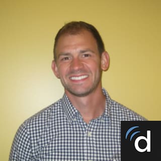 Dr. Ryan De Leon, MD | Bethlehem, PA | Orthopedist | US News Doctors