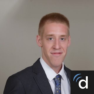 Dr. Alexander Jay, MD | Chicago, IL | Resident Physician | US News Doctors