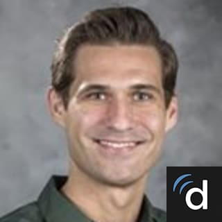 Doctors at Johns Hopkins All Children's Hospital in Saint Petersburg ...