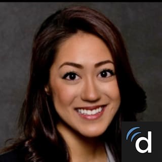 Doctors at Walter Reed National Military Medical Center in Bethesda, MD ...