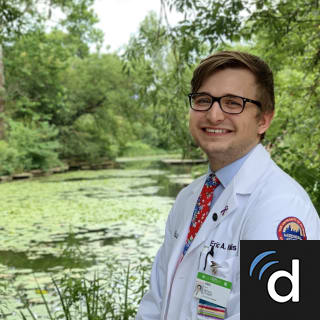 Dr. Eric Kalis, MD | Chicago, IL | Resident Physician | US News Doctors